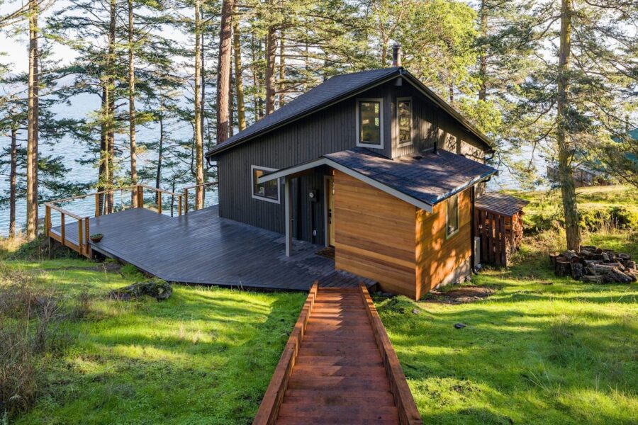 28 Cabins in Washington State to Book for a Perfect Weekend Getaway