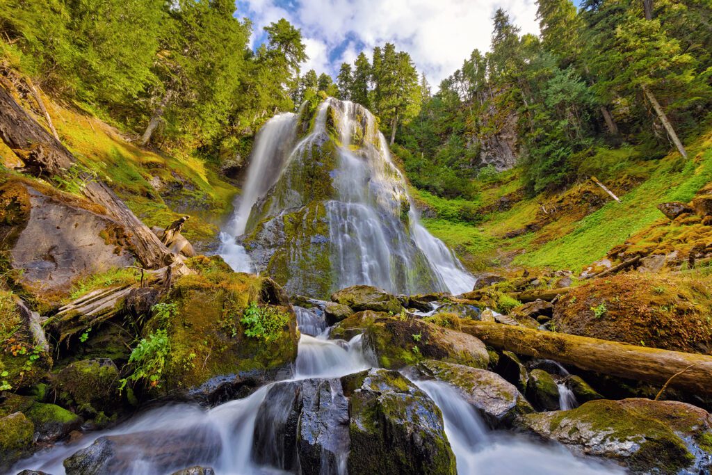 The Best Things to Do in Hood River, Oregon: A Weekend Guide
