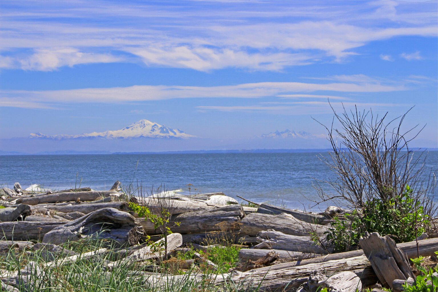 14 Amazing Vancouver Day Trips - Outdoor Adventures + Charming Towns