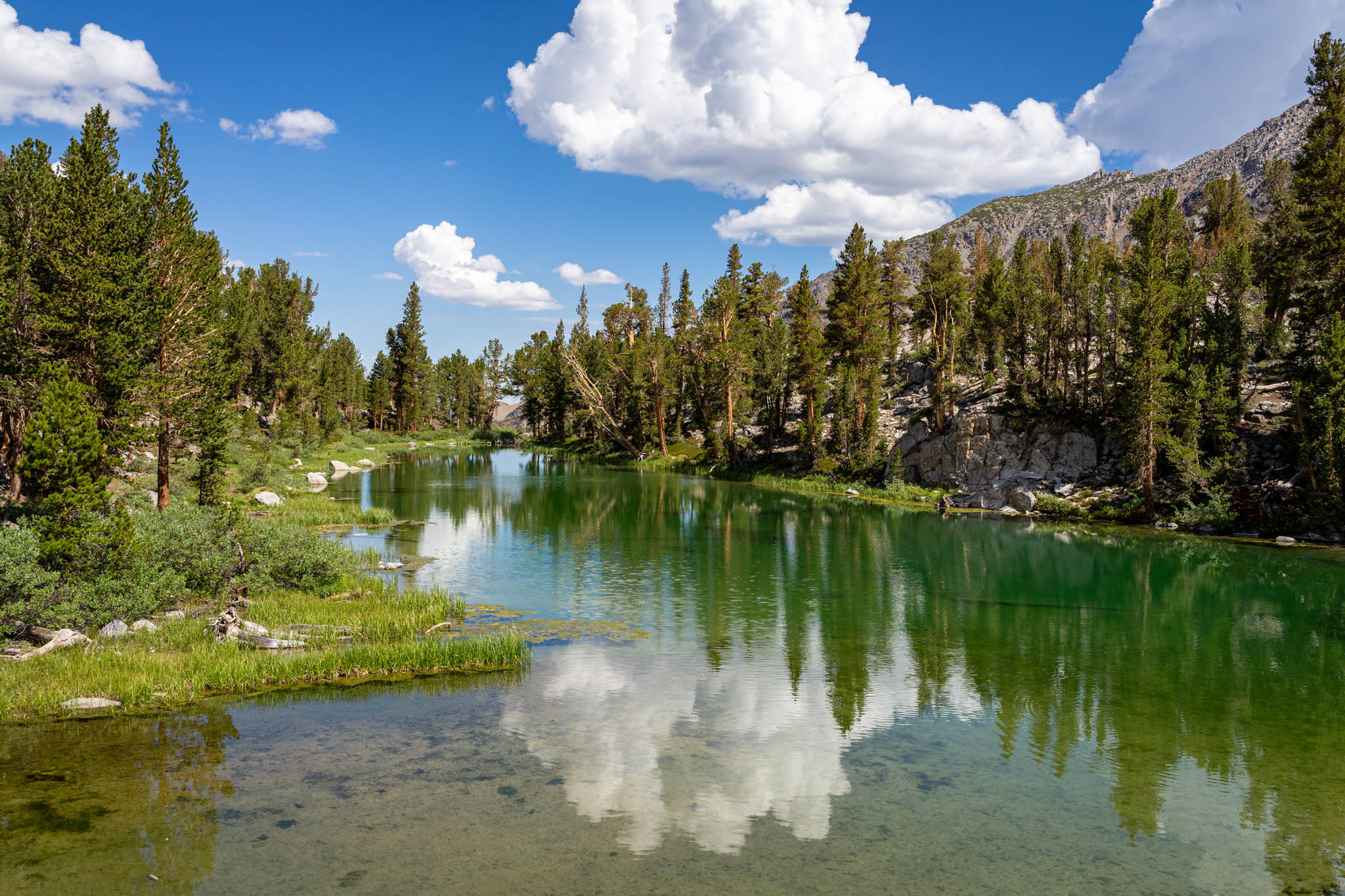 How to Hike the Duck Pass Trail in Mammoth Lakes, CA