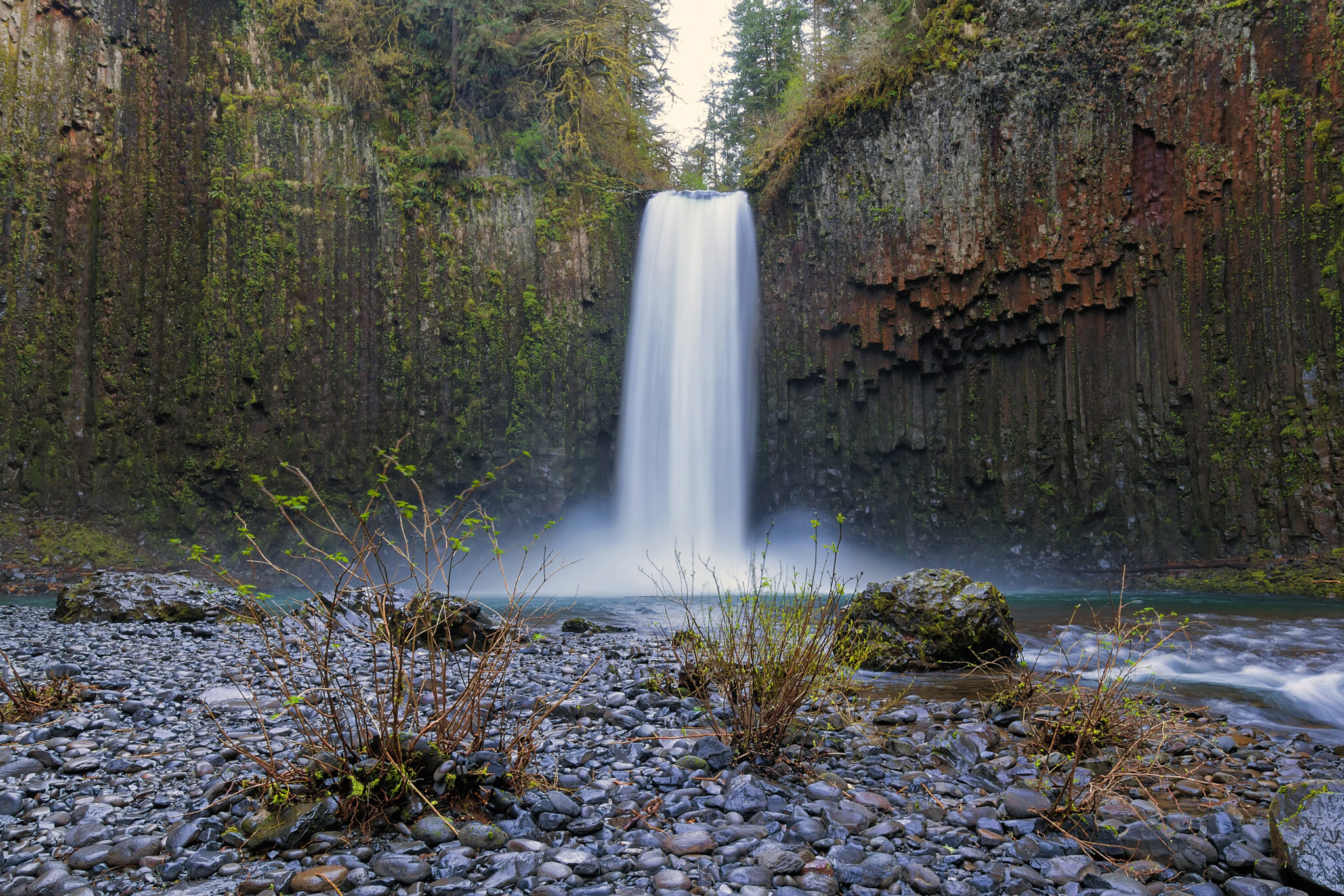 15 Spectacular Waterfalls In Oregon To Explore Now