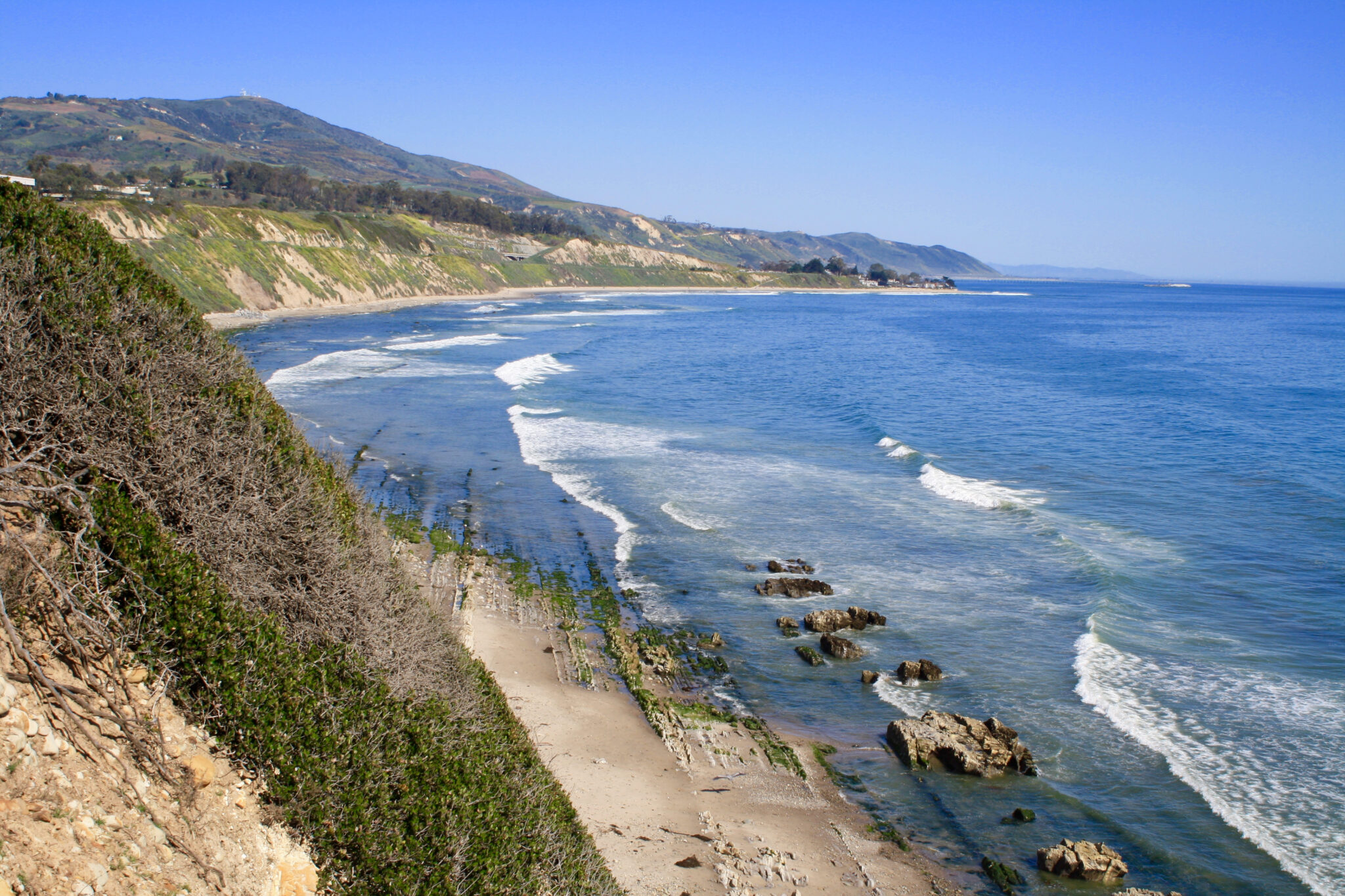How to Plan a Perfect Day Trip to Santa Barbara, California