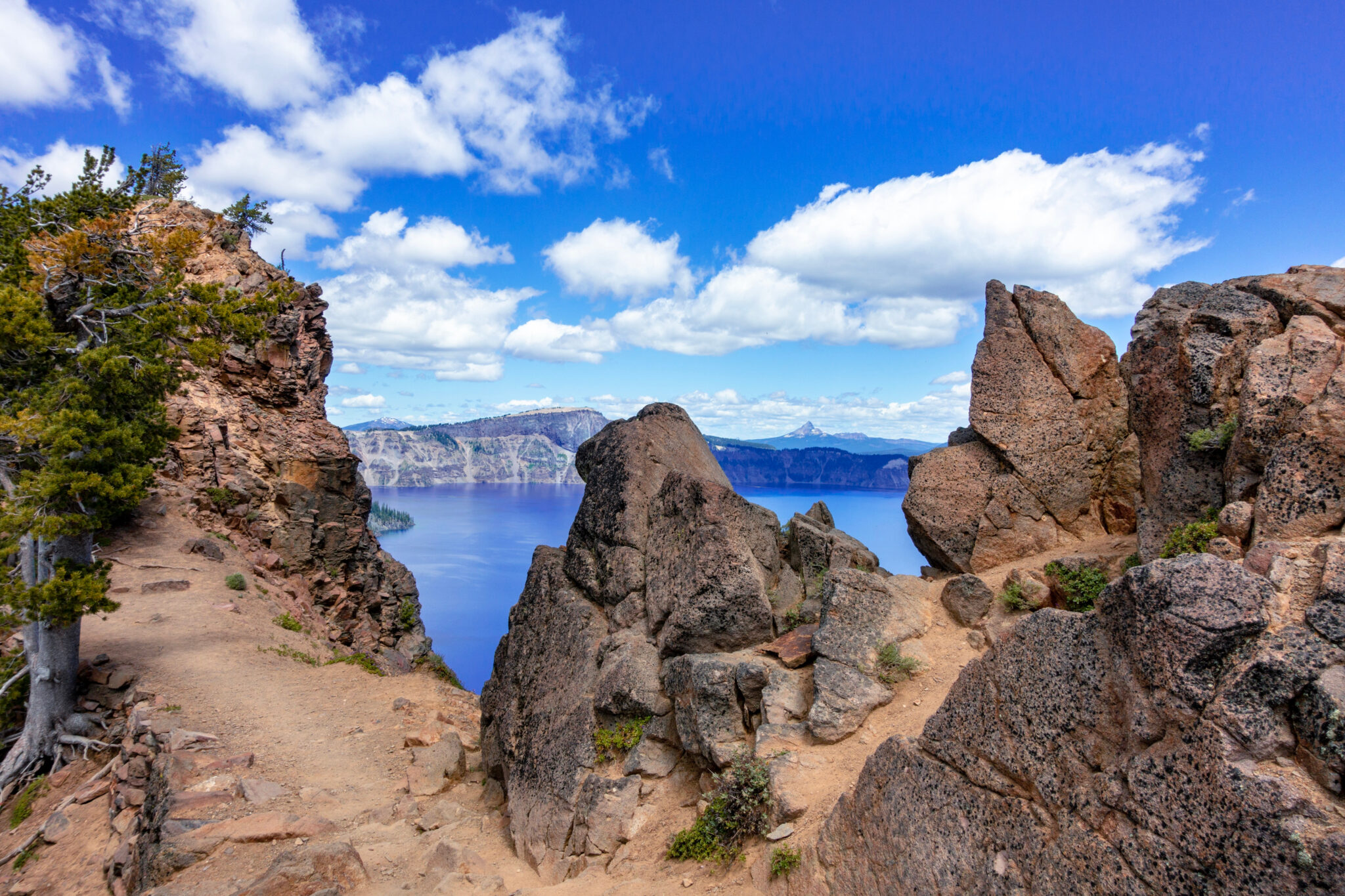 7 Incredible Hikes in Crater Lake National Park