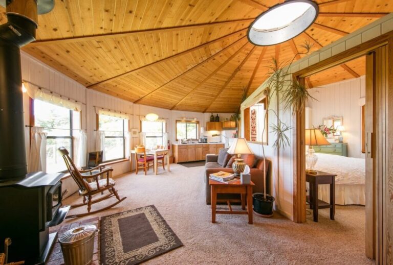 Where To Stay In Point Reyes: The 16 Best Places To Stay