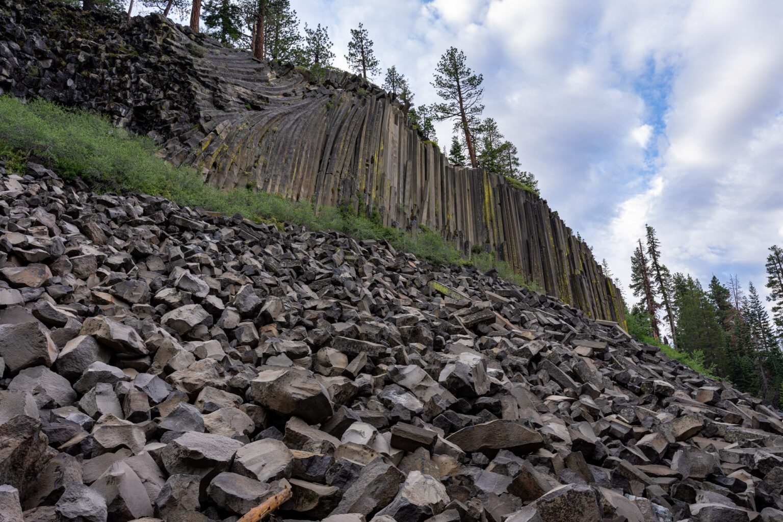 9 Outrageously Beautiful Hikes in Mammoth Lakes